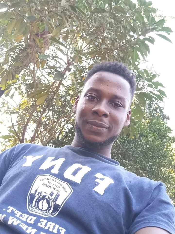 portfolio/index.html at master · Nwokike/portfolio · GitHub