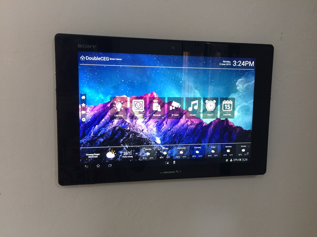 GitHub - daniells17/Smarthome: Smarthome Control - Touchscreen Android ...