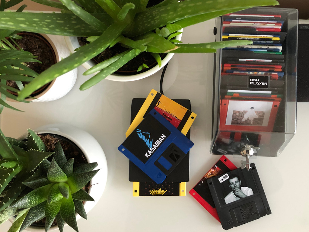 Github Dinofizzdiskplayer Diskplayer Is A Project Which Uses 35 Floppy Disks To Play