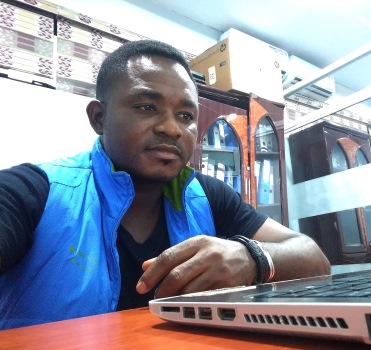 GitHub - digitbase365/portfolio