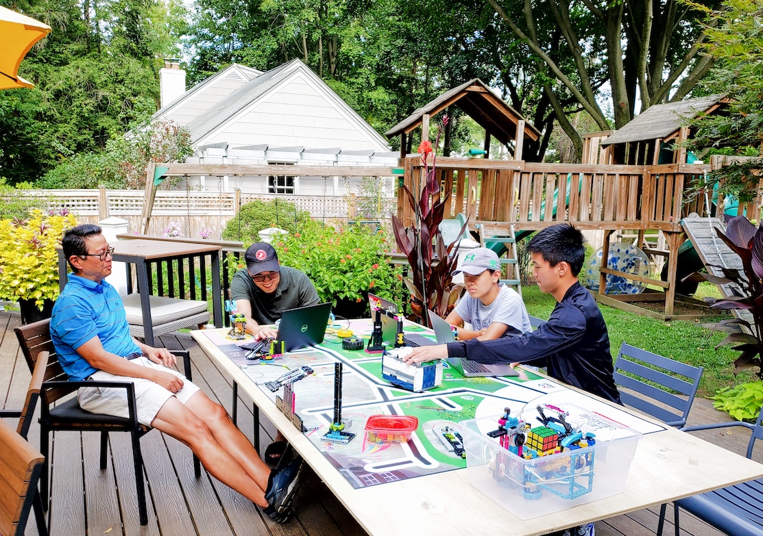 GitHub - edmund-code/FLL-RePLAY: https://www.youtube.com/channel/UCrg_dinwZ9Ui9kms3DBRwdQ