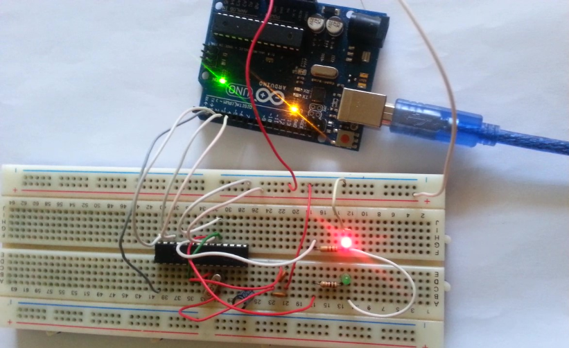 GitHub - AssaousOussama/PIC18F2XXX-4XXX-PROGRAMMER-based-on-arduino ...