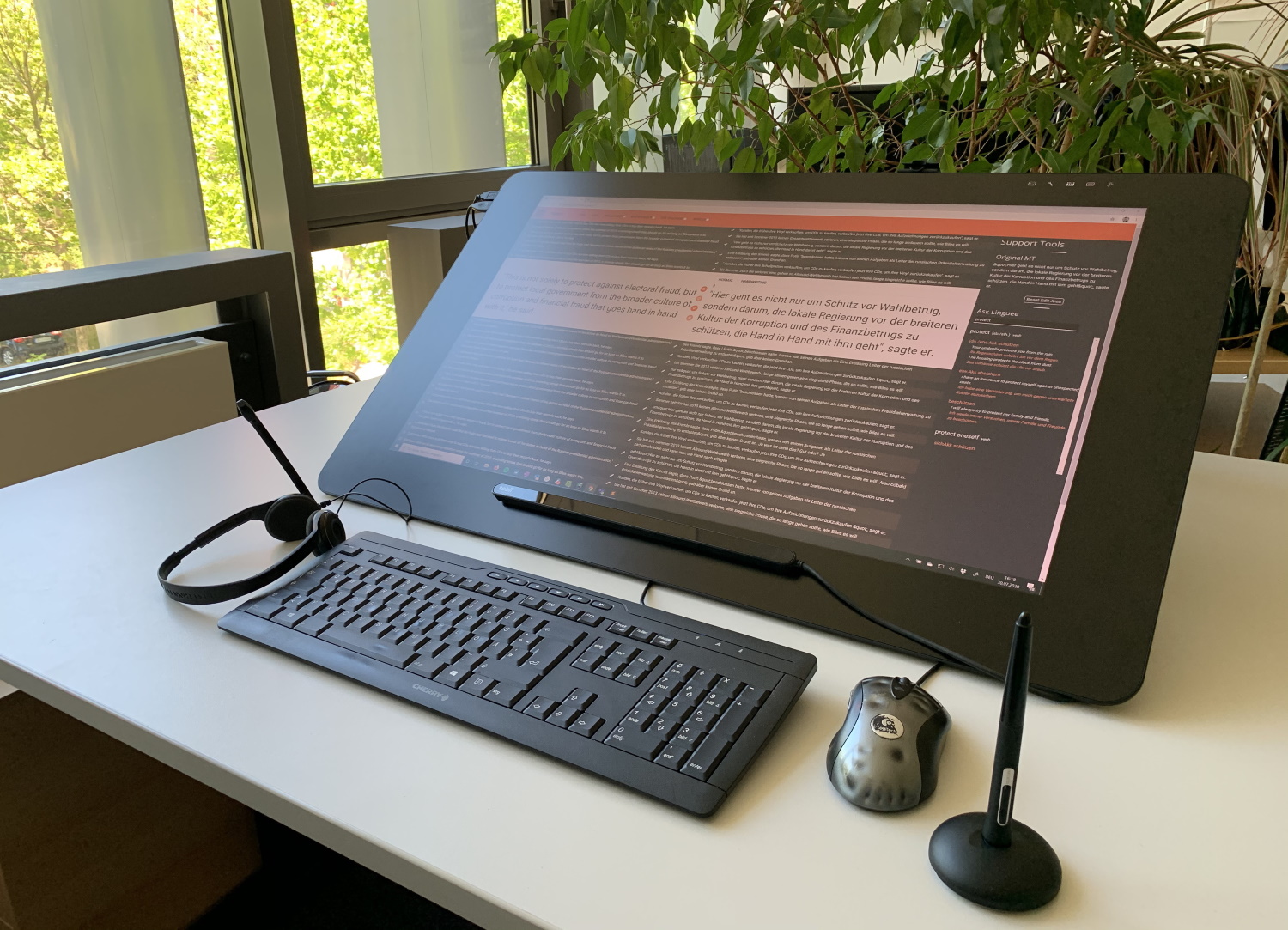GitHub - NicoHerbig/MMPE: MMPE: Multi-Modal Post-Editing of Machine Translation