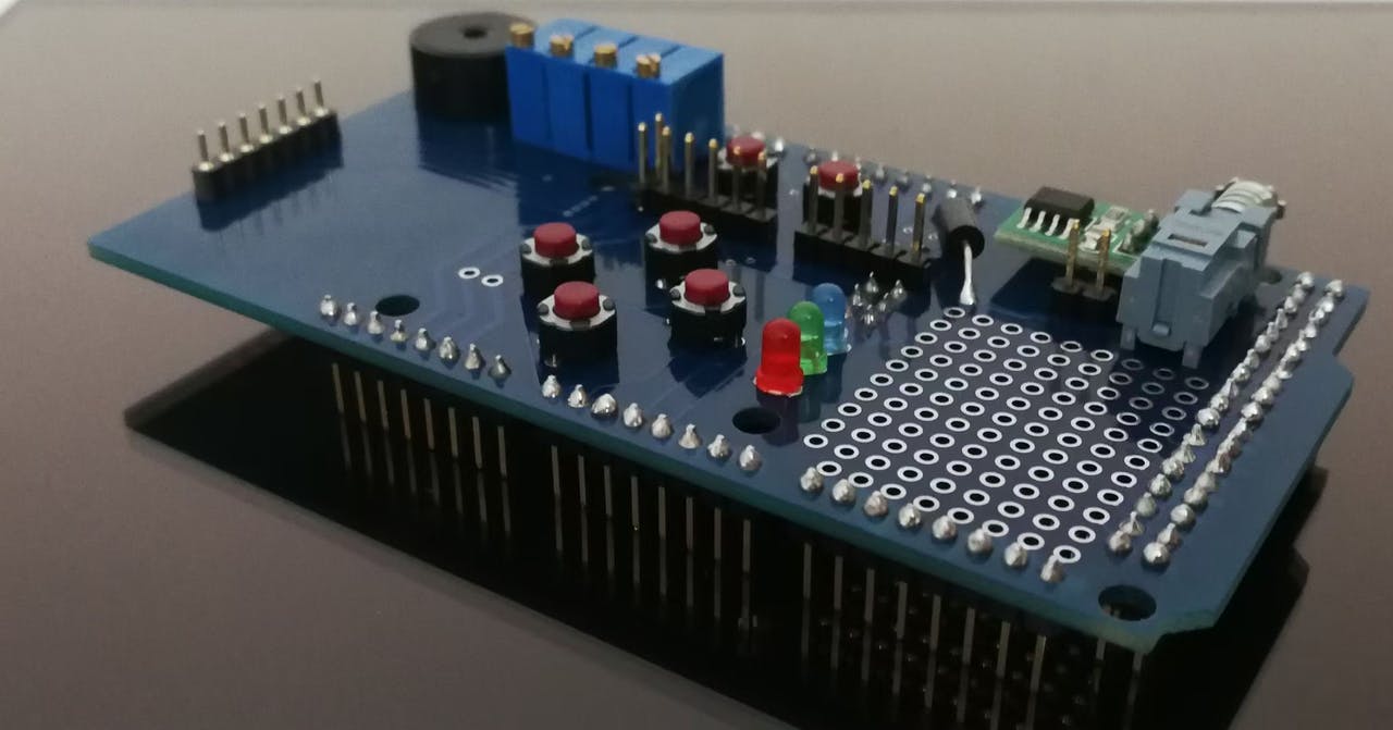 GitHub - CDRXavier/XpandShield: Expansion Shield with multiple I/O ...