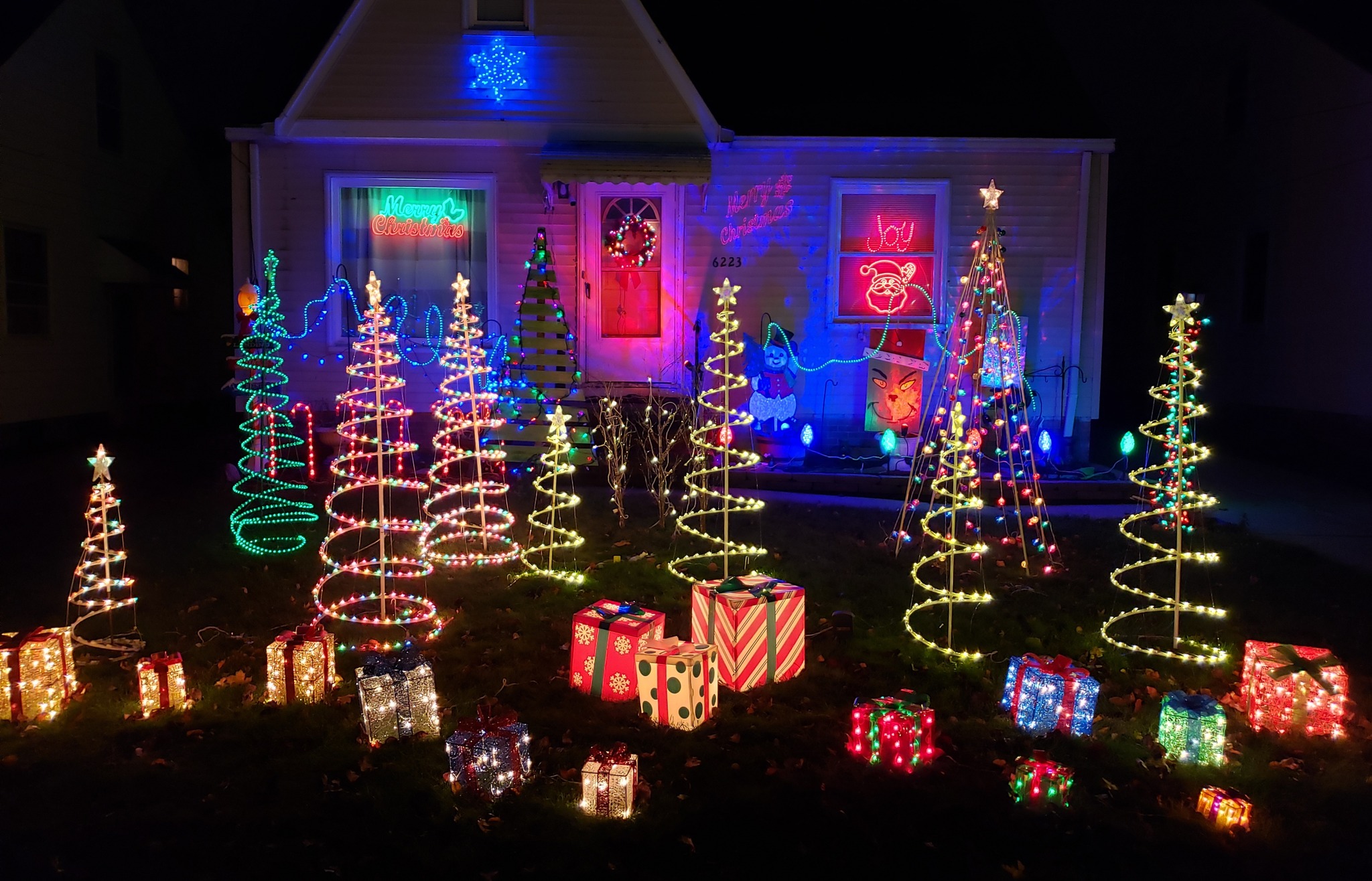 GitHub - MeKLiN2/MeKLiN: tinychat clone