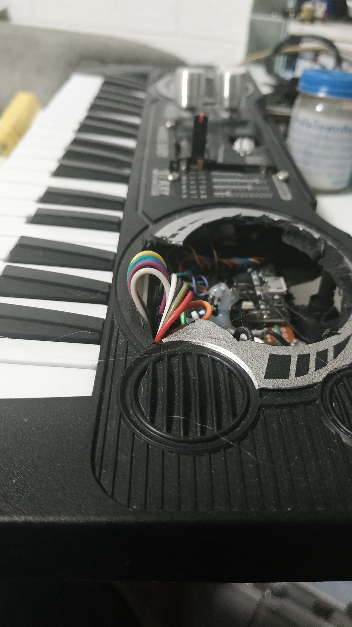 GitHub - MichaelPNolan/StandAloneSynth37key: Basic Synth but using ...