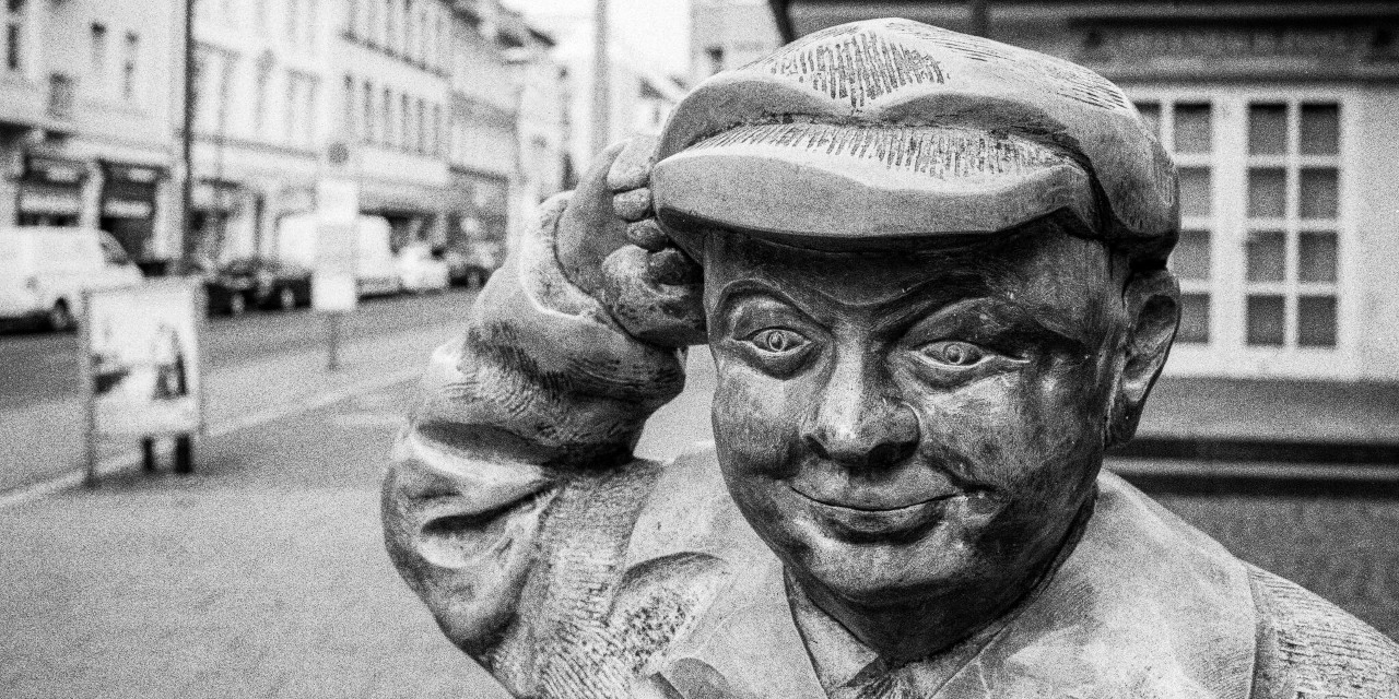 GitHub - BrianInGermany/mainandwine