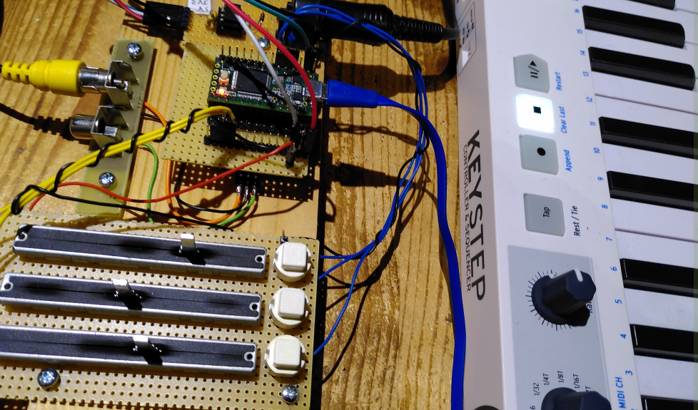 GitHub - jean-claudeF/TeensySynth: From zero to where I get building a ...