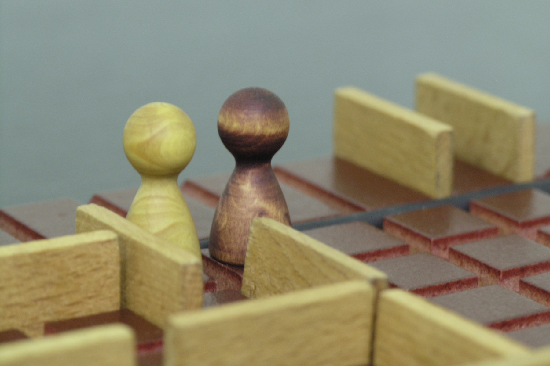 GitHub - brysonrivera/quoridor-game: 2-Player Game where players either move their pawns or ...