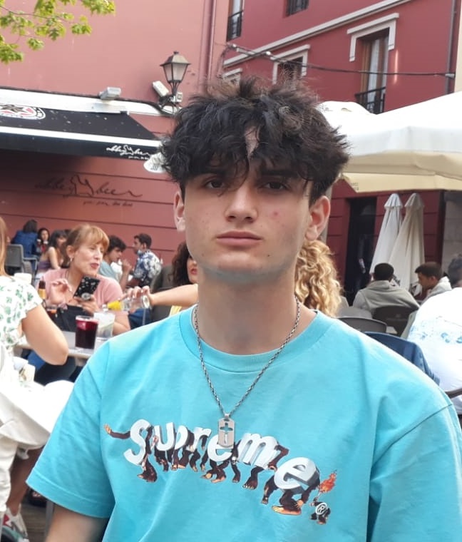 GitHub - Hadriencoder/Hadrien-Bauer: Essec BS Global BBA Student