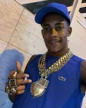 GitHub - Gferrari12/poze-game