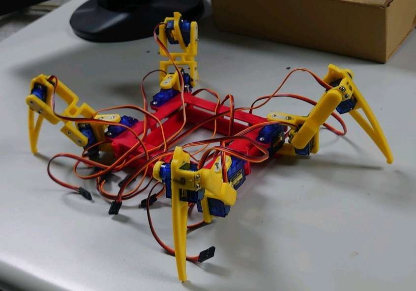 GitHub - MakerbaseMoon/SpiderBot: This is the Spider Bot project for maker