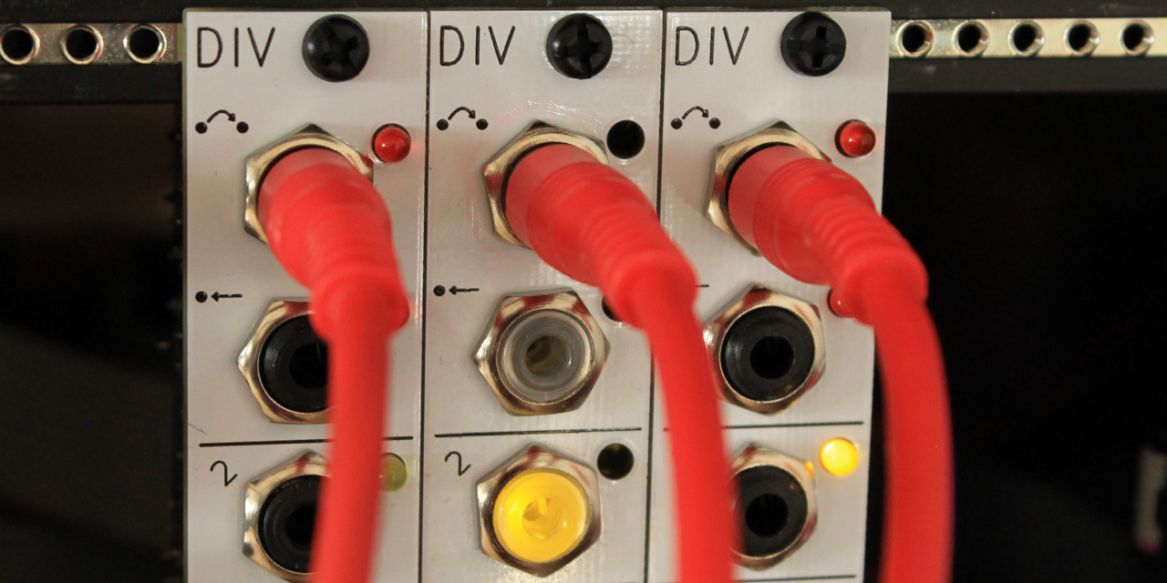GitHub - moPsy-project/div: Counter/Divider Eurorack Module