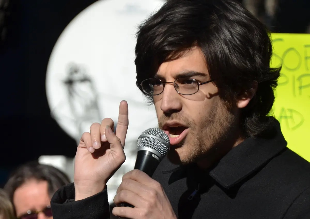 GitHub - asc33nzio/source-code-project: Simple blog application