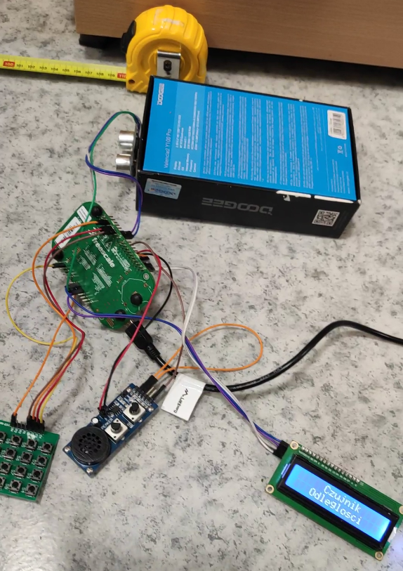 GitHub - kkkasprzyk/ARM-Parking-Sensor: Project of parking sensor based ...