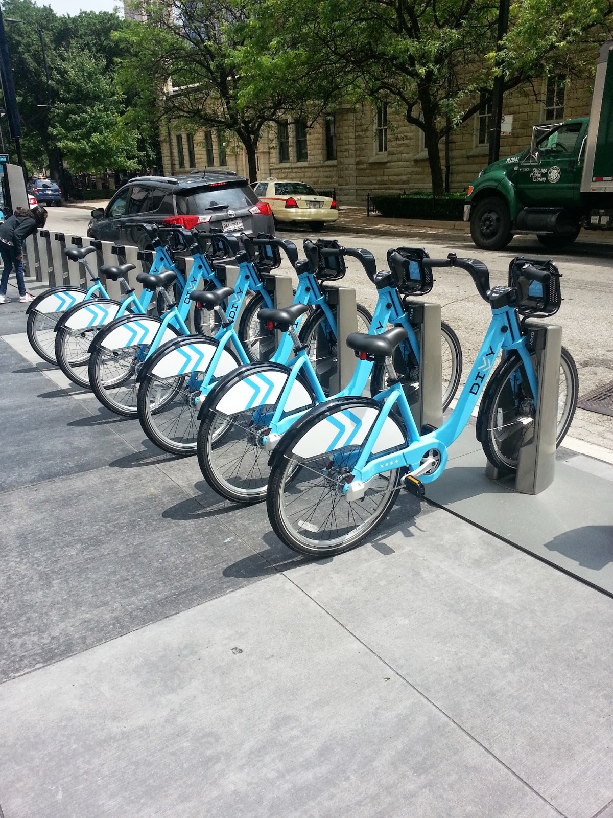 Cyclistic-Bike-Share-Q3-2023-Analysis/cyclistic-bike-share-q3-2023-project-with-r (1).ipynb at ...