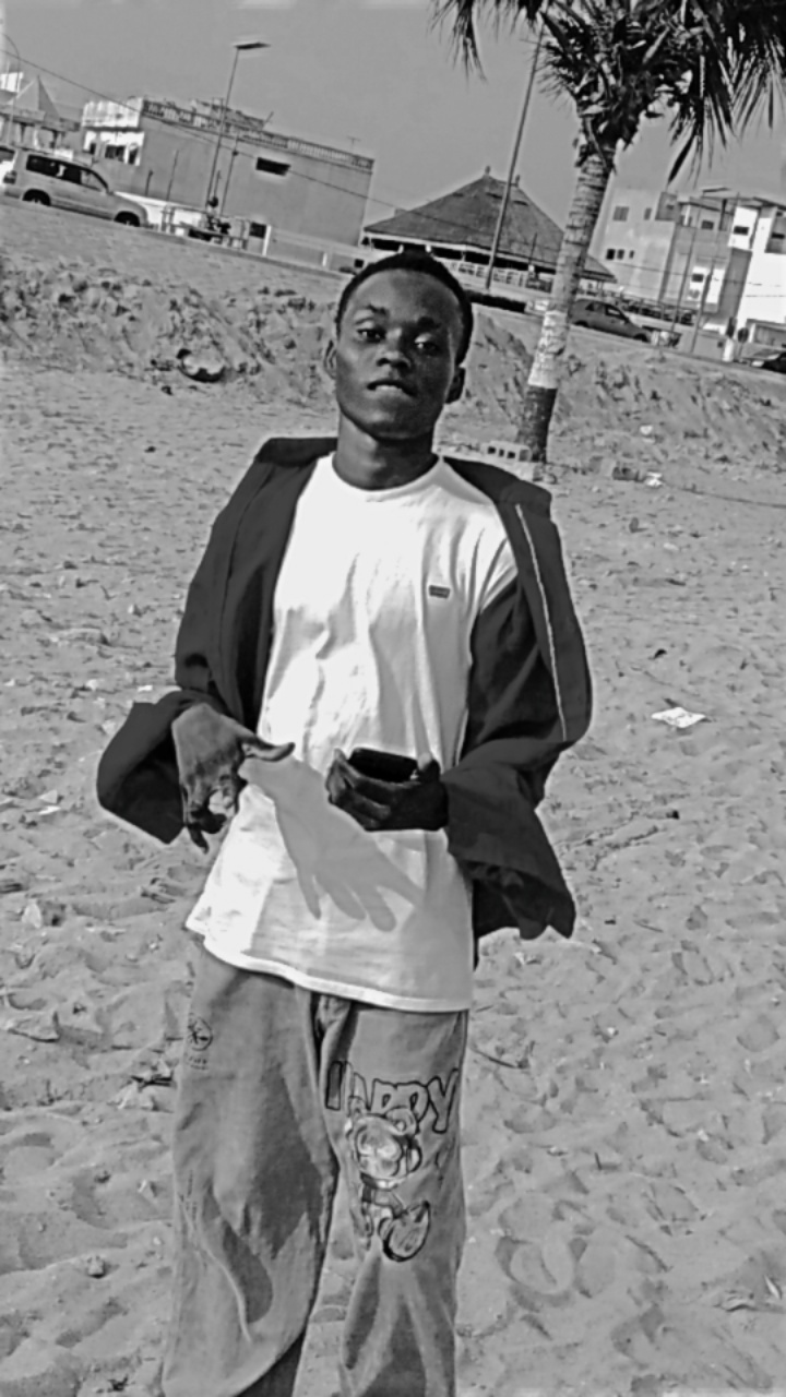 GitHub - glowie2006/glowie-portfolio