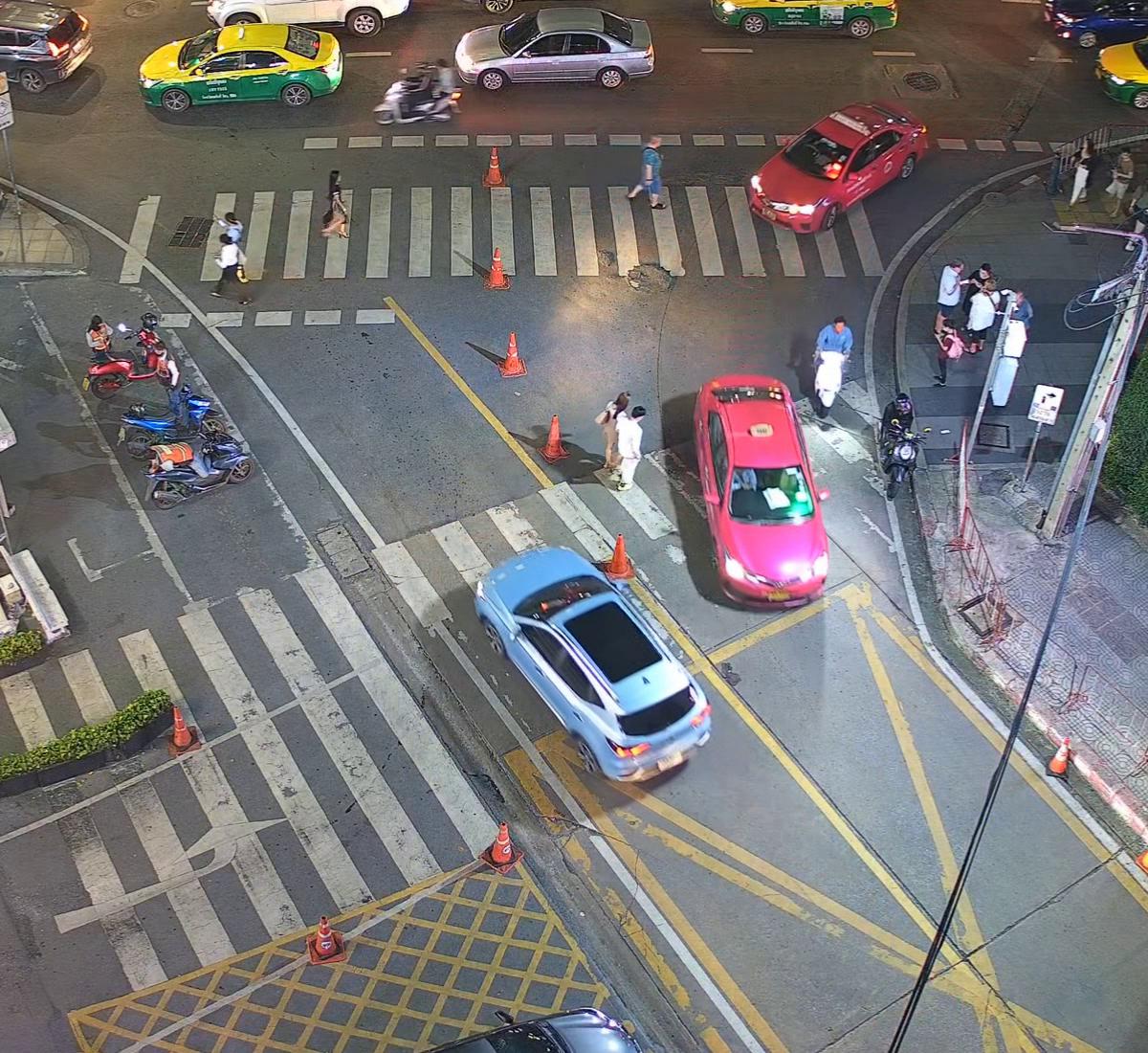 GitHub - Nanasaki-Ai/Crosswalk