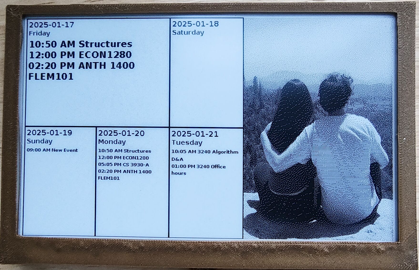 GitHub - willchristophersander/E-Ink-Calendar: Changes necessitated this.