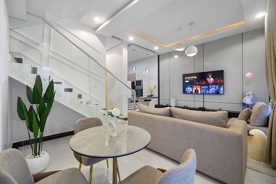 GitHub - Teetoh861/bloom-apartments: landing page